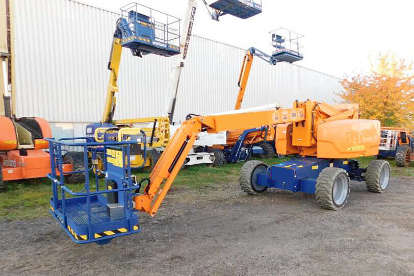 Gelenkteleskop-Arbeitsbühnen Hybrid & Bi-Energy | BS Mietservice GmbH