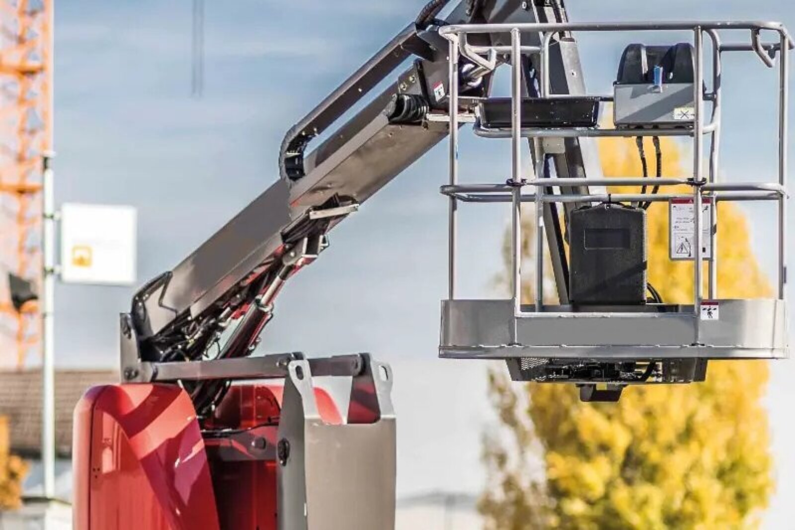 Gelenkteleskop-Arbeitsbühnen Elektro | BS Mietservice GmbH